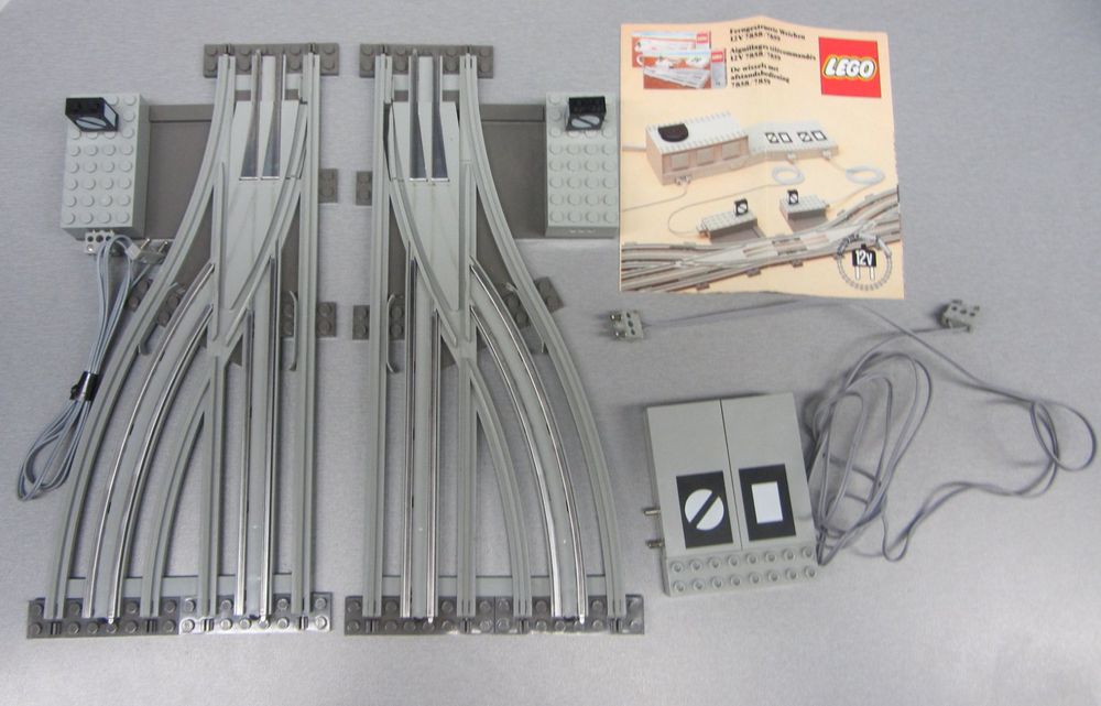 LEGO Eisenbahn 12 V: Weichen u. Teile aus Set 7856/7857 (Gebraucht) in ...