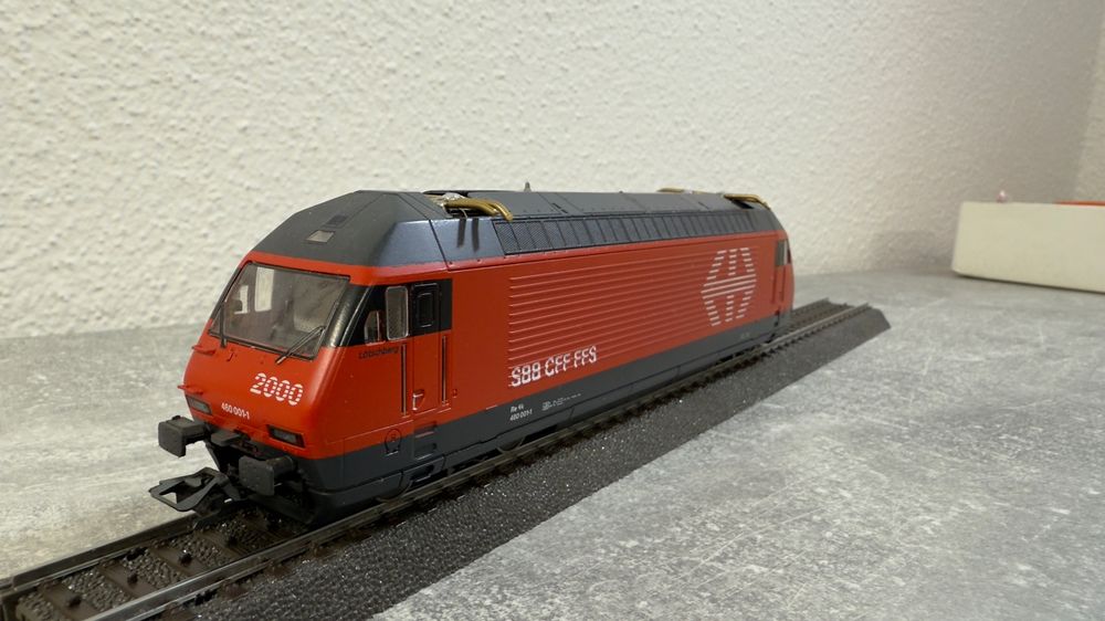Roco Re 460 SBB CFF FFS "2000" Lötschberg H0 / AC in OVP (Gebraucht) in ...