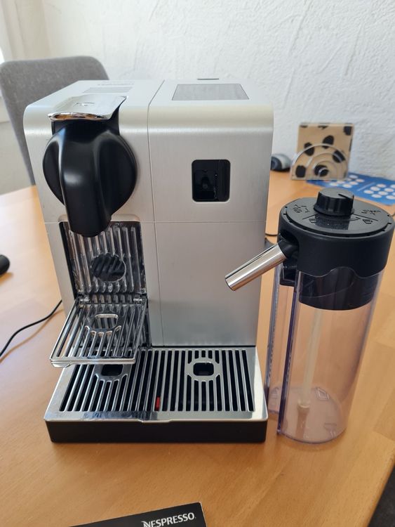 Nespresso DeLonghi Lattissima Pro (Gebraucht) in Lachen SZ für CHF 23 ...