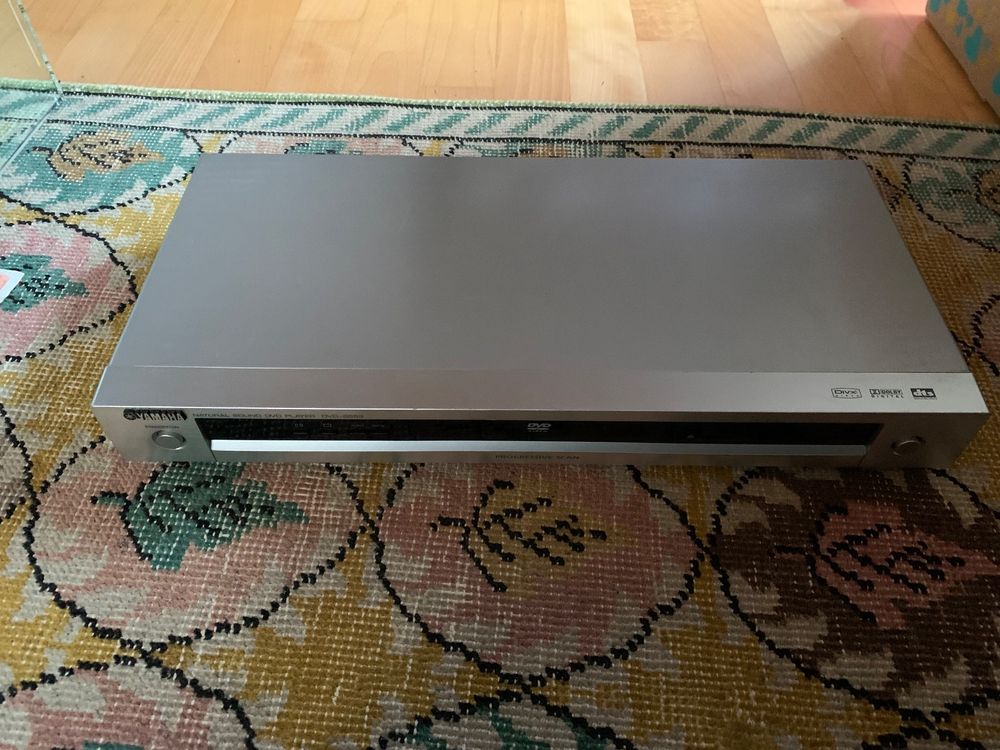 YAMAHA DVD Player DVD-S559 (Gebraucht) in Alten für CHF 1 – mit Lieferung auf Ricardo kaufen