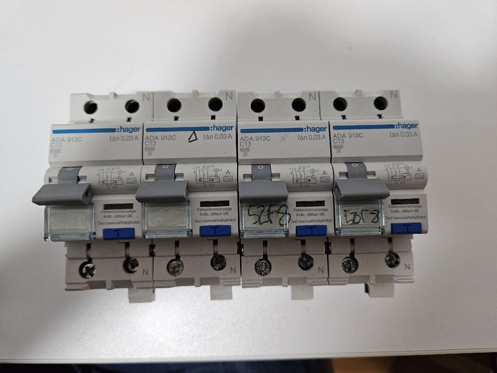 4Stk. HAGER FI/LS C13 30mA (Gebraucht) in Flawil für CHF 78 – mit ...