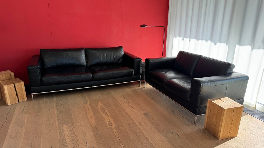 Sofa Leder schwarz 2er und 3er Garnitur Modell Arild | Acheter sur Ricardo