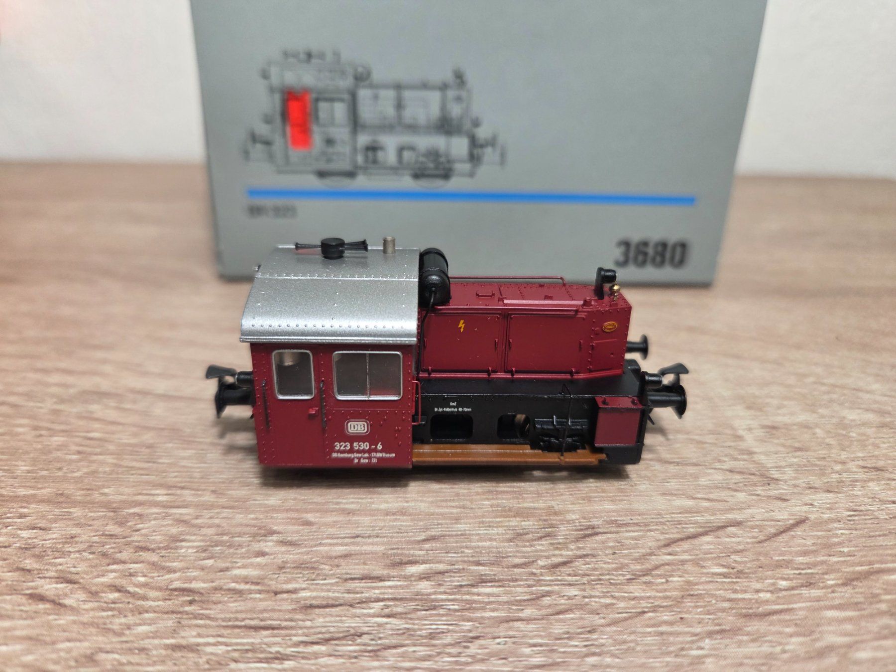 Märklin 3680 Diesellok BR 323 Köf II DB Digital H0 (D'occasion) à St ...