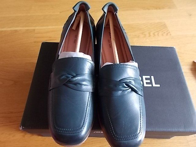 Schuhe von Josef Seibel Gr.39 (Neu und originalverpackt) in Chexbres für CHF 40 – mit Lieferung ...
