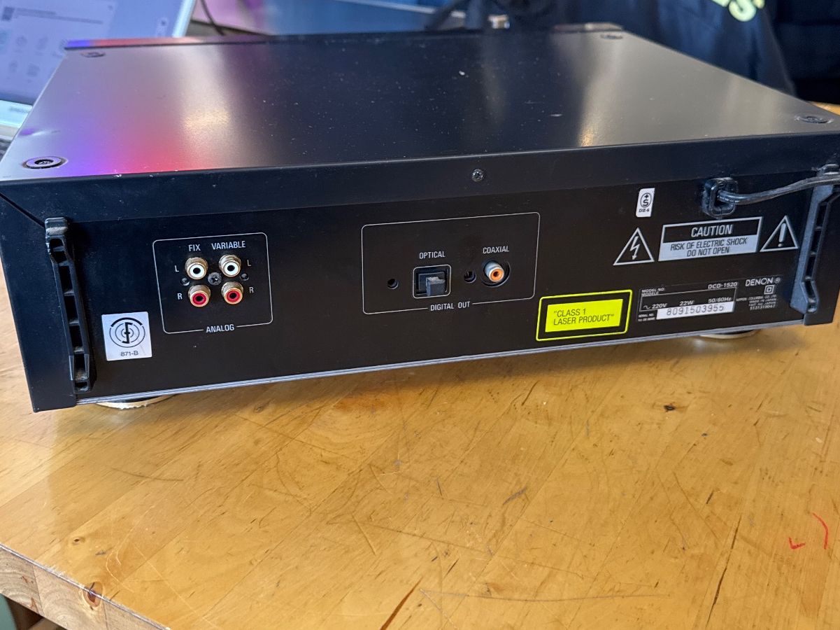 Denon DCD-1520 CD-Player (Defekt) in Pratteln für CHF 20 – nur Abholung ...