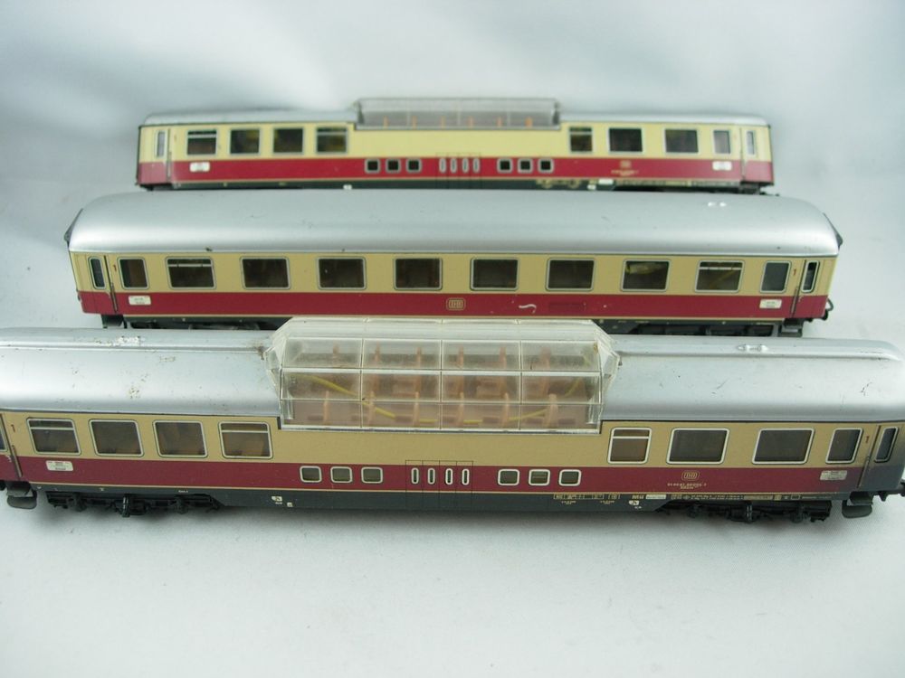 Märklin H0 TEE Zug mit 2 Aussichtswagen, 4085, 4090 | Kaufen auf Ricardo