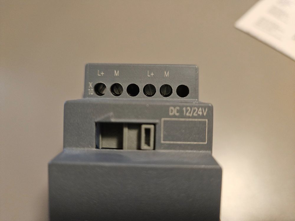 Siemens Logo 8 AM2 RTD (Gebraucht) in Grüt für CHF 31 – mit Lieferung ...