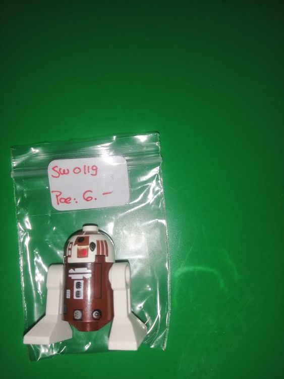 Mini figurine Lego ( Astromech Droid, R7-D4 ) (Gebraucht) in La tour de ...