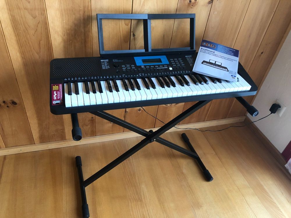 Keyboard ST-211 von Aldi | Kaufen auf Ricardo