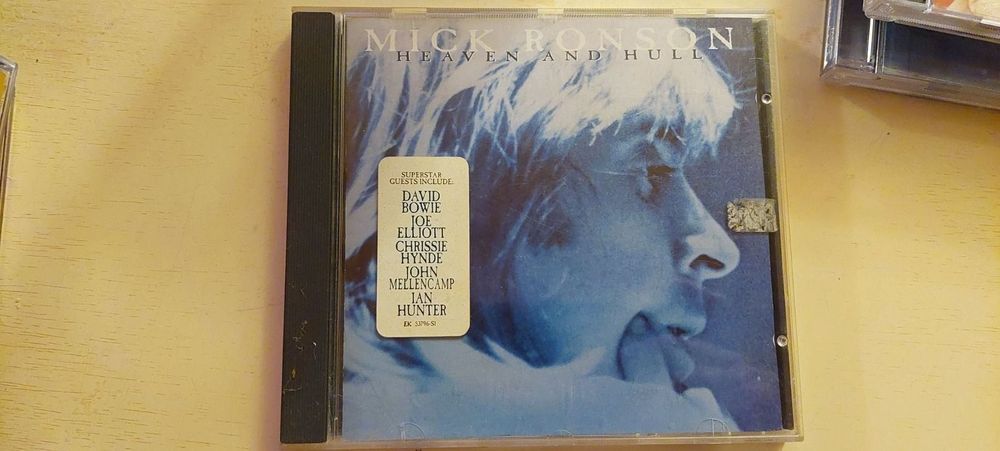 MIKE RONSON HEAVEN AND HULL (Gebraucht) in Kallnach für CHF 8 – mit ...