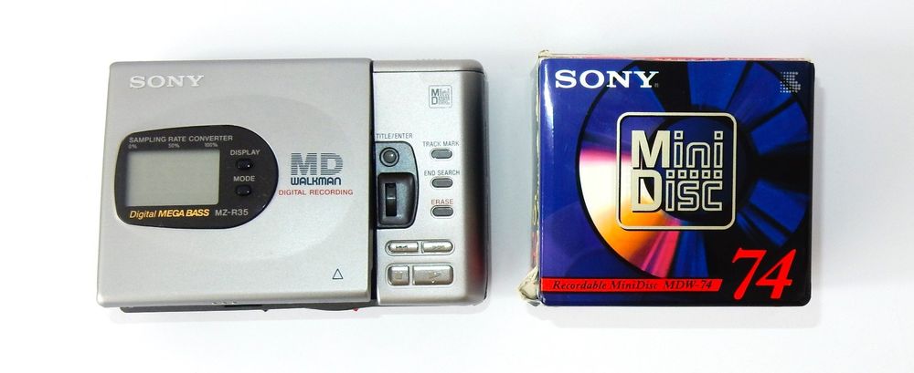 SONY MZ-R35 Walkman MiniDisc - inkl. 5 Minidisc MDW-74 (Gebraucht) in ...