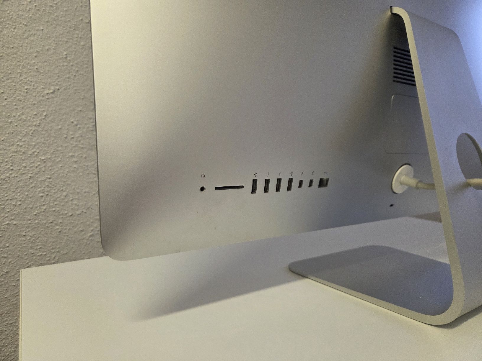 iMac 27-Zoll, i7 3.5Ghz, 24Gb Ram, SSD+HDD, NVIDIA 4Gb (Gebraucht) in ...