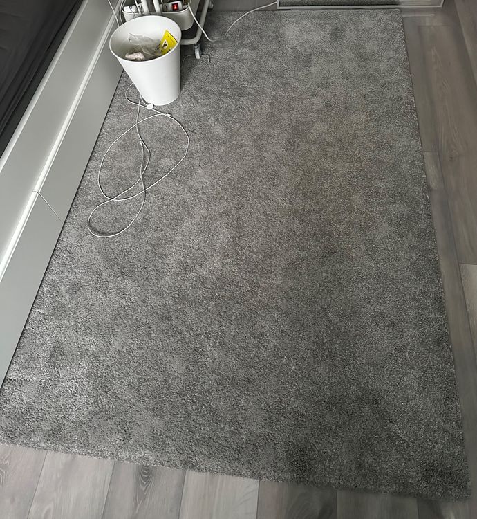 Grauer IKEA Teppich 133x195cm | Kaufen auf Ricardo