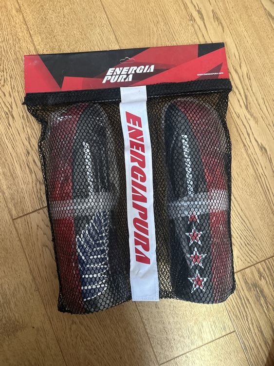 ski, protection tibia slalom (Neu und originalverpackt) in Champex-Lac ...