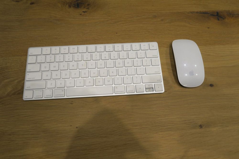 Apple Wireless Keyboard und Magic Mouse | Kaufen auf Ricardo
