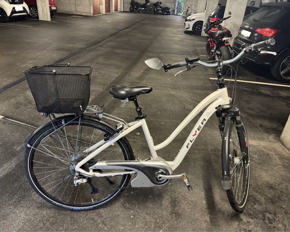 E-Bike Flyer weiss - Akku defekt | Kaufen auf Ricardo