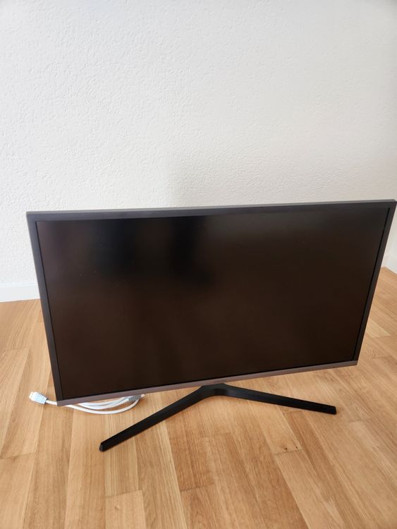 Samsung Pc Monitor 4K (Gebraucht) in Kriens für CHF 77 – nur Abholung ...