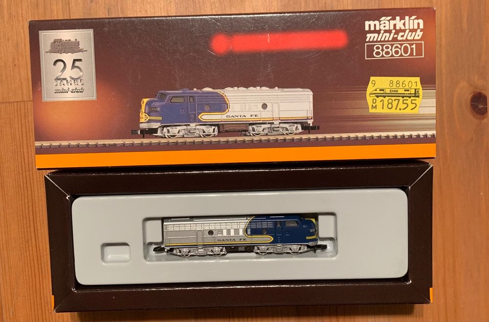 Märklin Spur Z 88601 Diesellok Santa FE (Gebraucht) in Seewen SO für ...