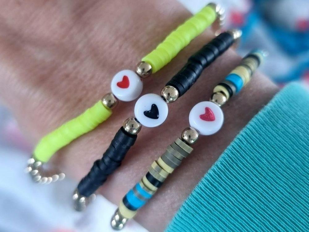 Ibiza Sommer Regenbogen Hippie Boho Perlen Armband-Set Nr. 3 (Neu und originalverpackt) in ...