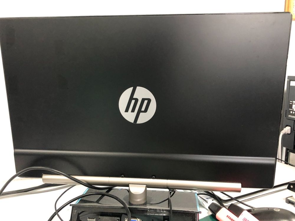 HP x 2301 Monitor (Gebraucht) in Wetzikon ZH für CHF 20 – nur Abholung ...