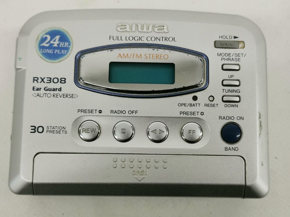Retro Walkmann Aiwa RX308 (Gebraucht) in Toffen für CHF 17 – mit ...
