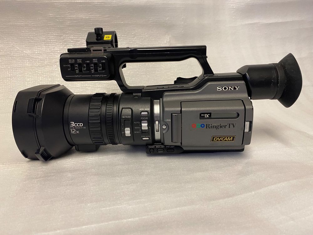 Sony Mini-DV CAM DSR PD170P mit diversem Zubehör (Gebraucht) in Zürich ...