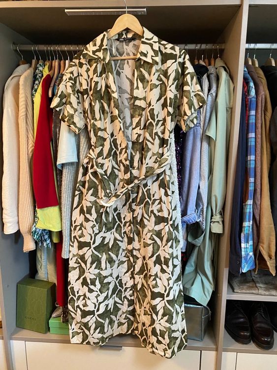 Kleid 😻🌈 (Gebraucht) in Gutenswil für CHF 15 – mit Lieferung auf Ricardo kaufen