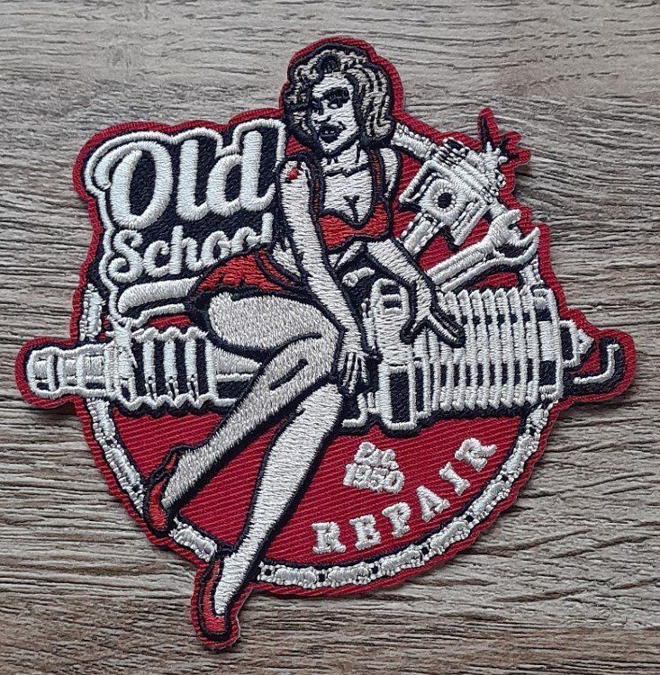 Patch Old School J037 (Neu und originalverpackt) in Allens für CHF 5 – mit Lieferung auf Ricardo ...