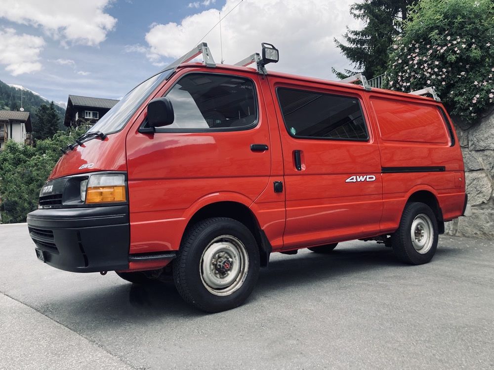 TOYOTA HIACE 4WD erst 26250 km Feuerwehr 2.4 EFI 4x4 LWB (Gebraucht) in ...