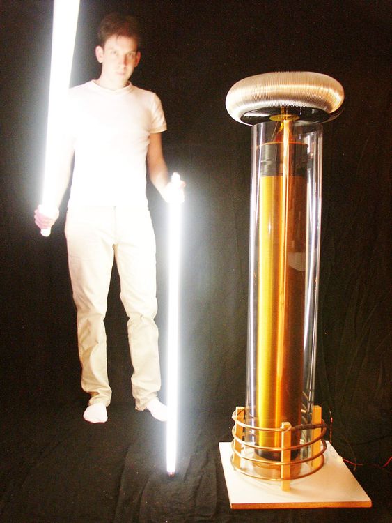 Tesla Spule; Tesla Transformator (Gebraucht) in für CHF 35 – nur ...