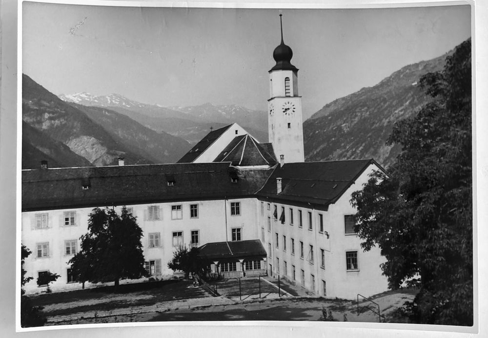 Photo Willy Haller, Zürich - Brig, Kirche und Kollegium (Gebraucht) in ...