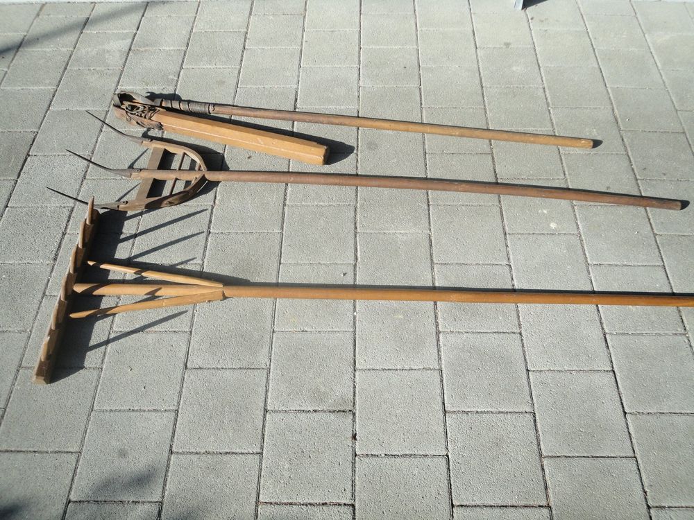 Heugabel, Dreschschlegel + Rechen aus Holz antik | Acheter sur Ricardo