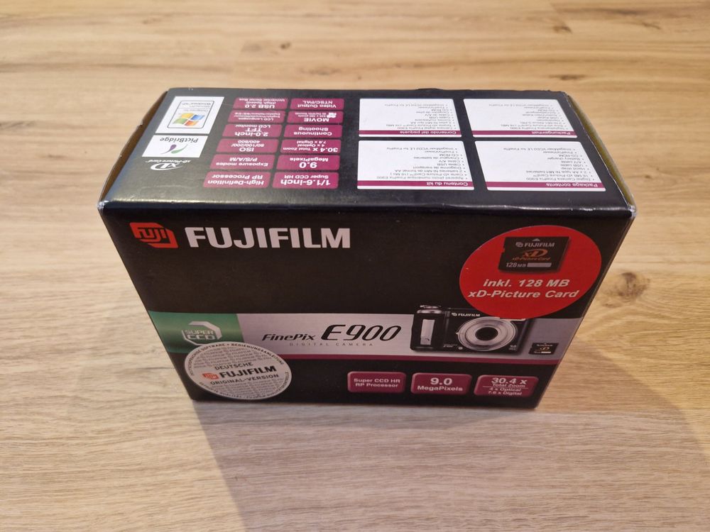 Digitalkamera - Fujifilm Finepix e900 in OVP **TOP** (Gebraucht) in Schaffhausen für CHF 95 ...