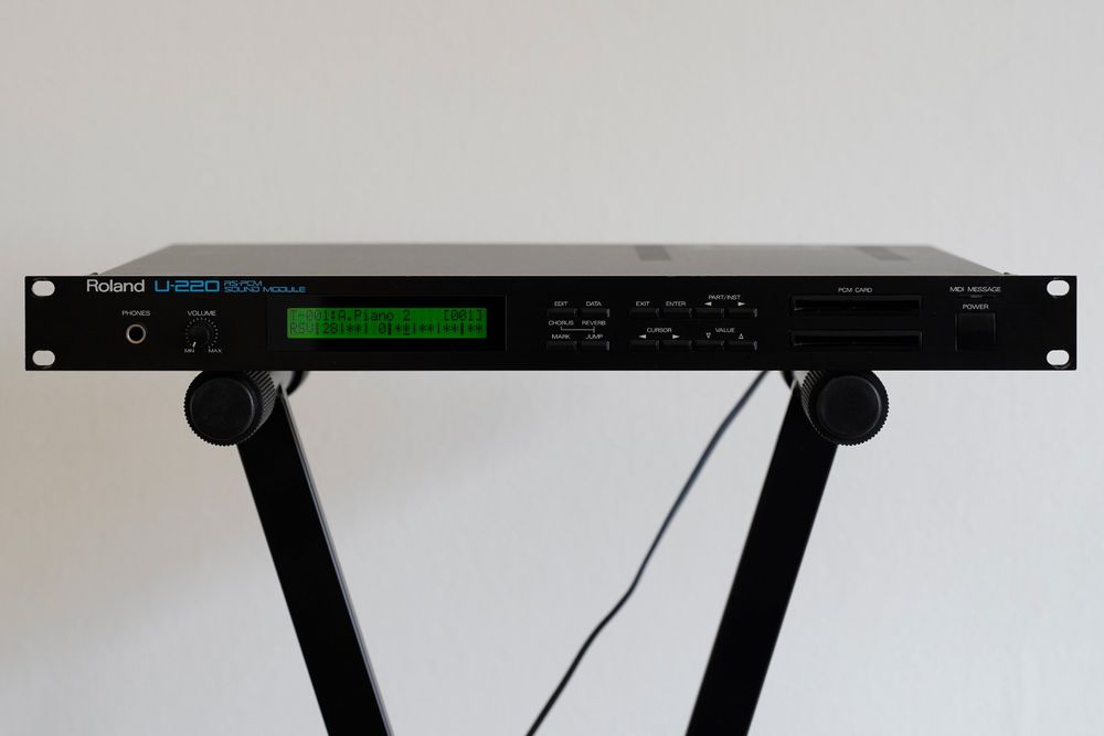 Roland U-220 RS-PCM Soundmodul (Gebraucht) in Luzern für CHF 36 – nur ...