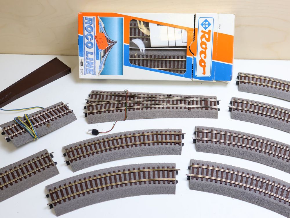 ROCO Line 16 x Gerade & Kurven & El. Weiche H0 42510 / mehr (Gebraucht ...