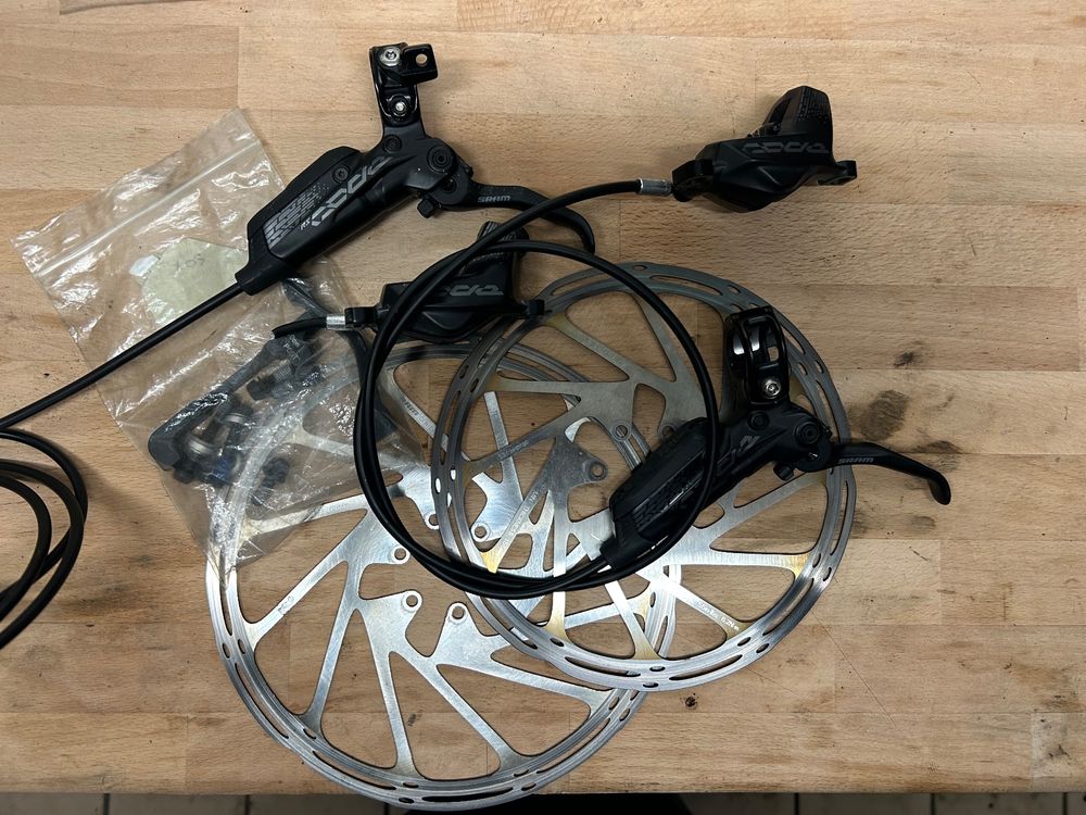 Avid Code RS (Gebraucht) in für CHF 35 – mit Lieferung auf Ricardo kaufen