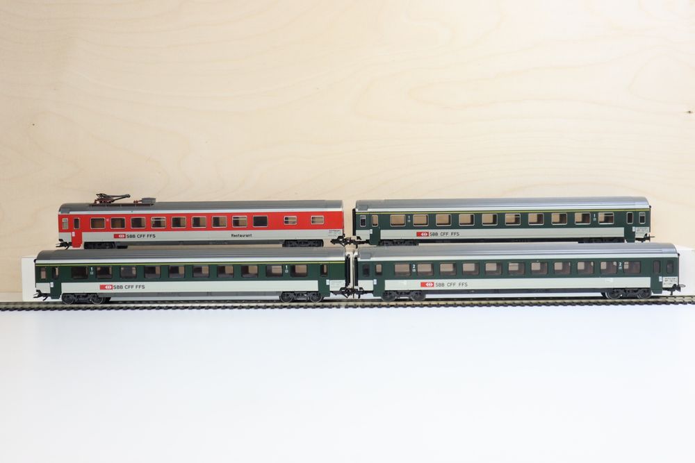 Märklin SBB Personen- und Restaurantwagen Set - H0 (Gebraucht) in Winterthur für CHF 59 – mit ...