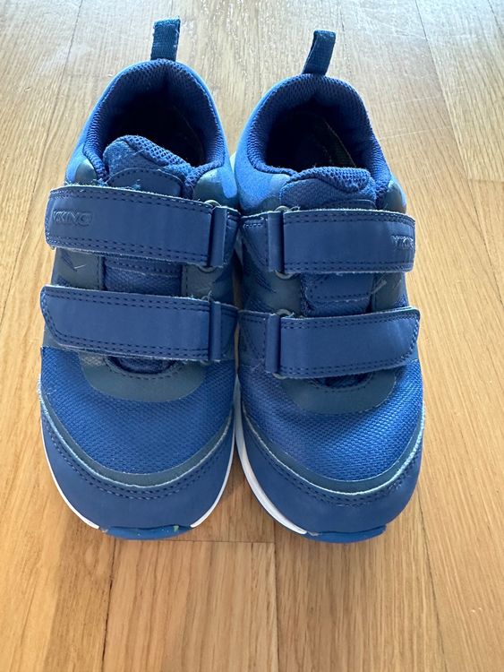 Viking Blue Goretex Sneakers 32, as New (Neu (gemäss Beschreibung)) in ...