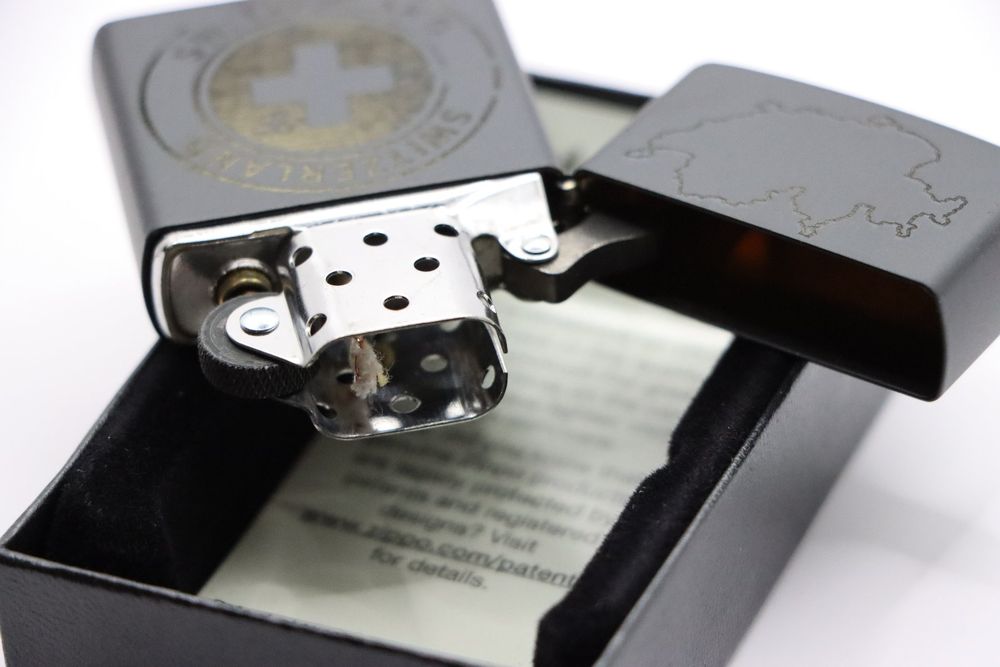Zippo Switzerland Custom Gravur NEU | Kaufen auf Ricardo