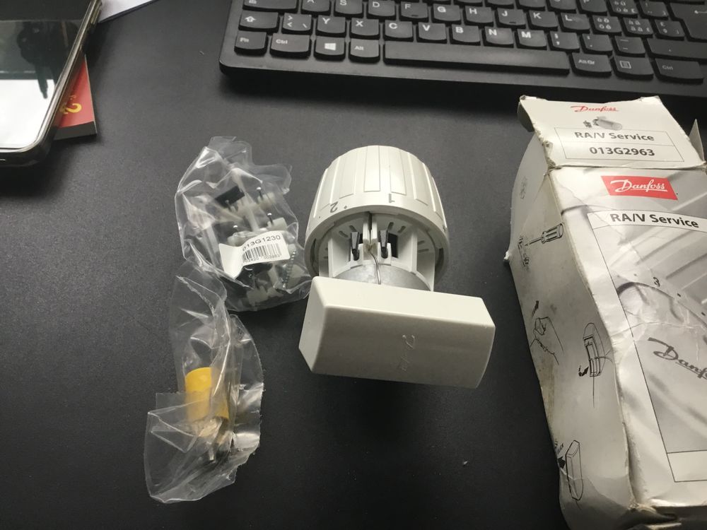 Danfoss Thermostatkopf mit Fernfühler 3m. für RA/V 34mm. (Neu und ...