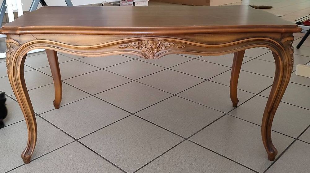 Table vintage basse en bois (Gebraucht) in Montbrelloz für CHF 50 – nur ...