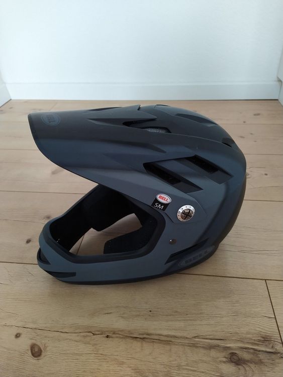 Full Face Helm BELL (Gebraucht) in für CHF 30 – nur Abholung auf ...