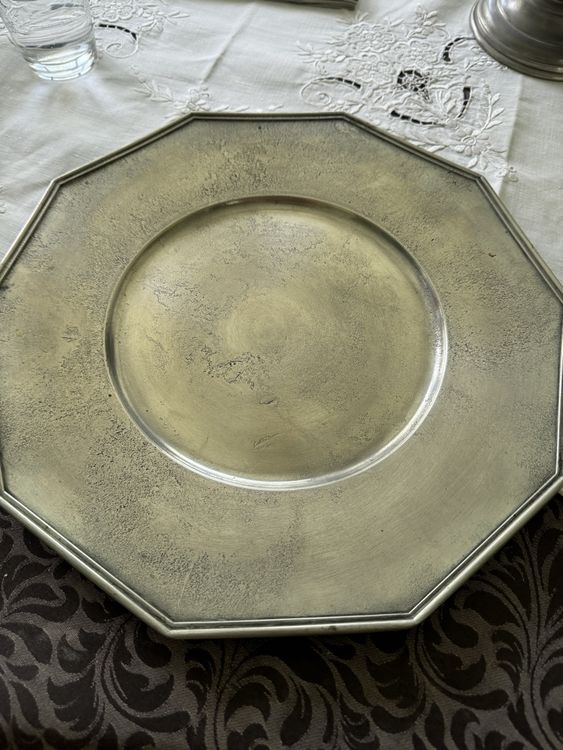 4 Zinn-Teller Platzteller Schweiz, 8-eckig, massiv (Gebraucht) in für ...