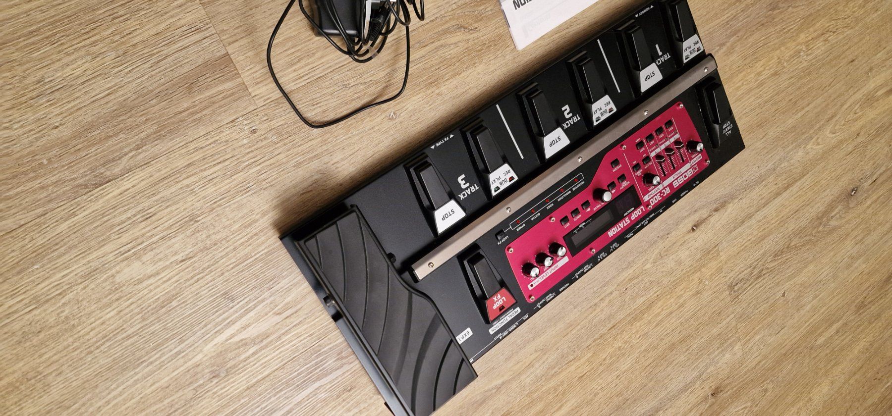 BOSS RC-300 Loop Station - Top Zustand (Gebraucht) in Domat/Ems für CHF ...