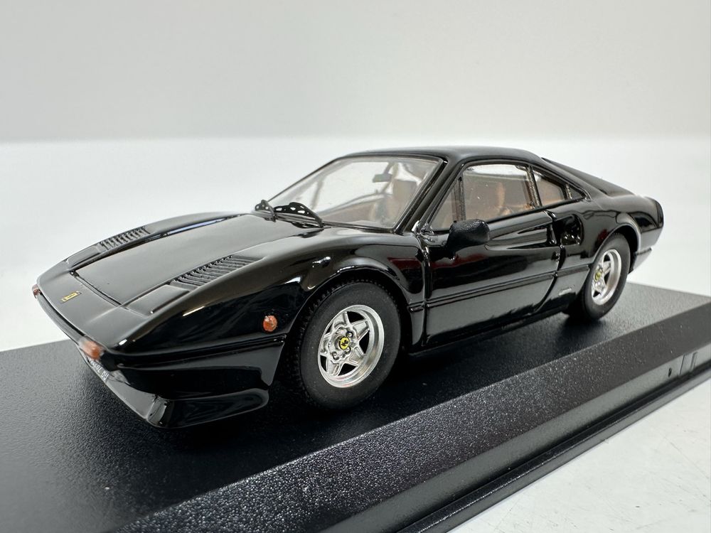 Ferrari 308 GTB 1:43, schwarz, Modell BEST, inkl. OVP, NEU (Neu und ...