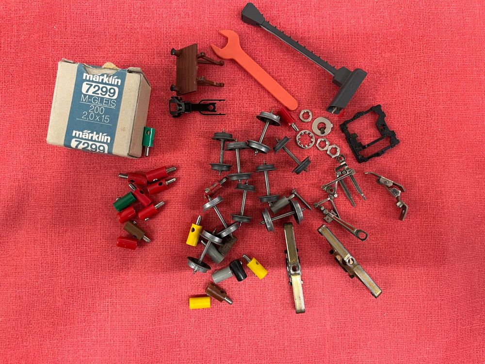 Märklin HO WS Räder Gleis M Schrauben 7299 ect. LOT | Kaufen auf Ricardo
