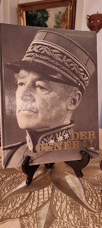 Buch, Der General von 1974 (Gebraucht) in Kaufdorf für CHF 45 – mit ...
