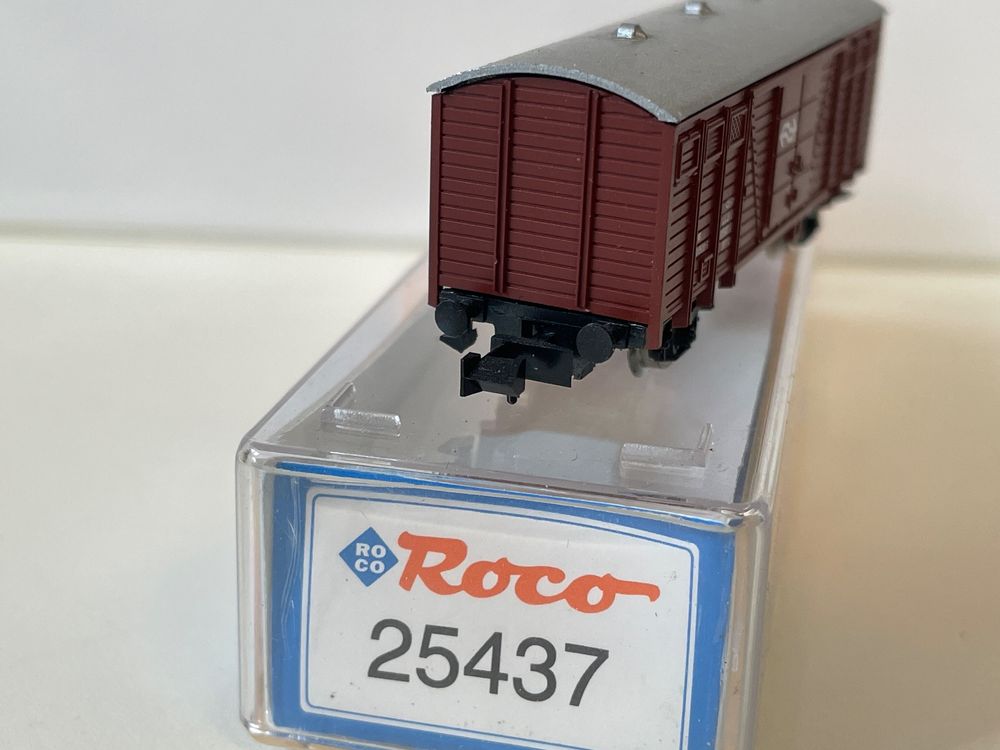 Roco 25437 gedeckter Güterwagen NS (Gebraucht) in Wilderswil für CHF 10 ...