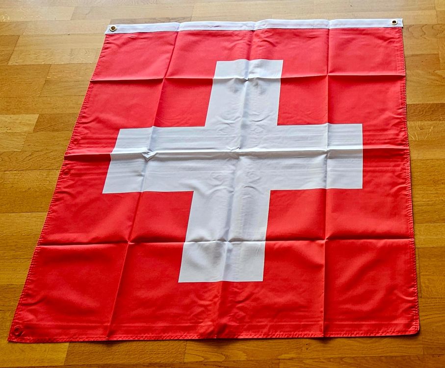 Schweizer Flagge - Fabrikneu & ungeöffnet (Neu und originalverpackt) in Kreuzlingen für CHF 25 ...