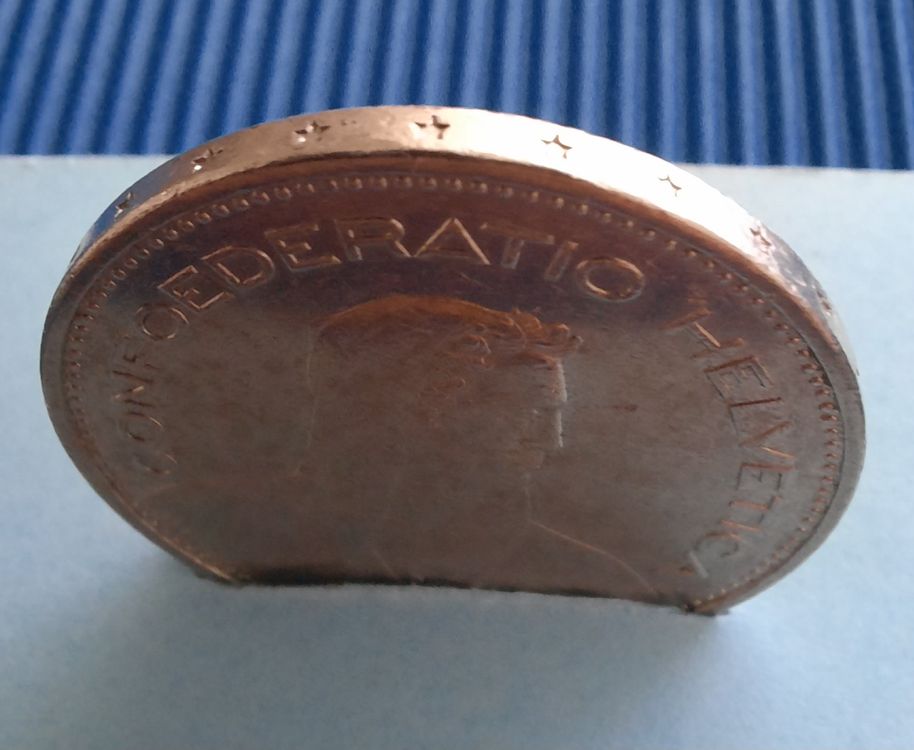 Abart 5 Fr. vertiefte Randschrift 1988 / Fünfliber (Gebraucht) in Zürich für CHF 10 – mit ...